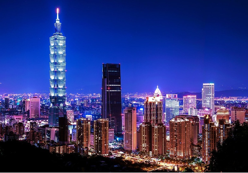 Taiwan Driving Guide: Road Rules & Tips