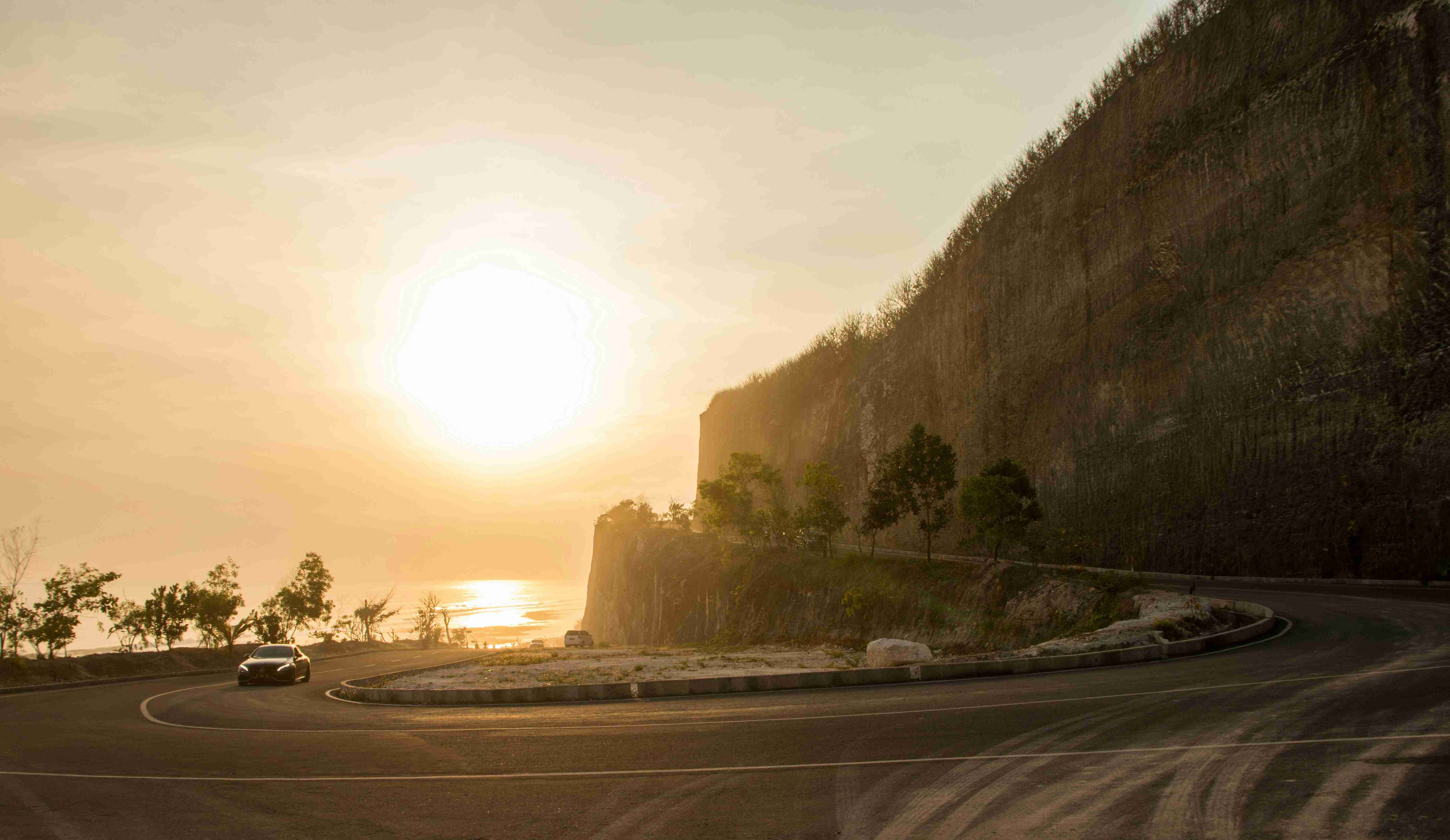 Ultimate Guide on How to Rent a Car in Bali